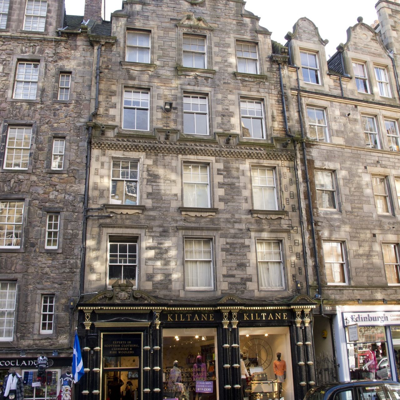 Mortonhall, Edinburgh - Meadowhead Caravan & Camping Parks