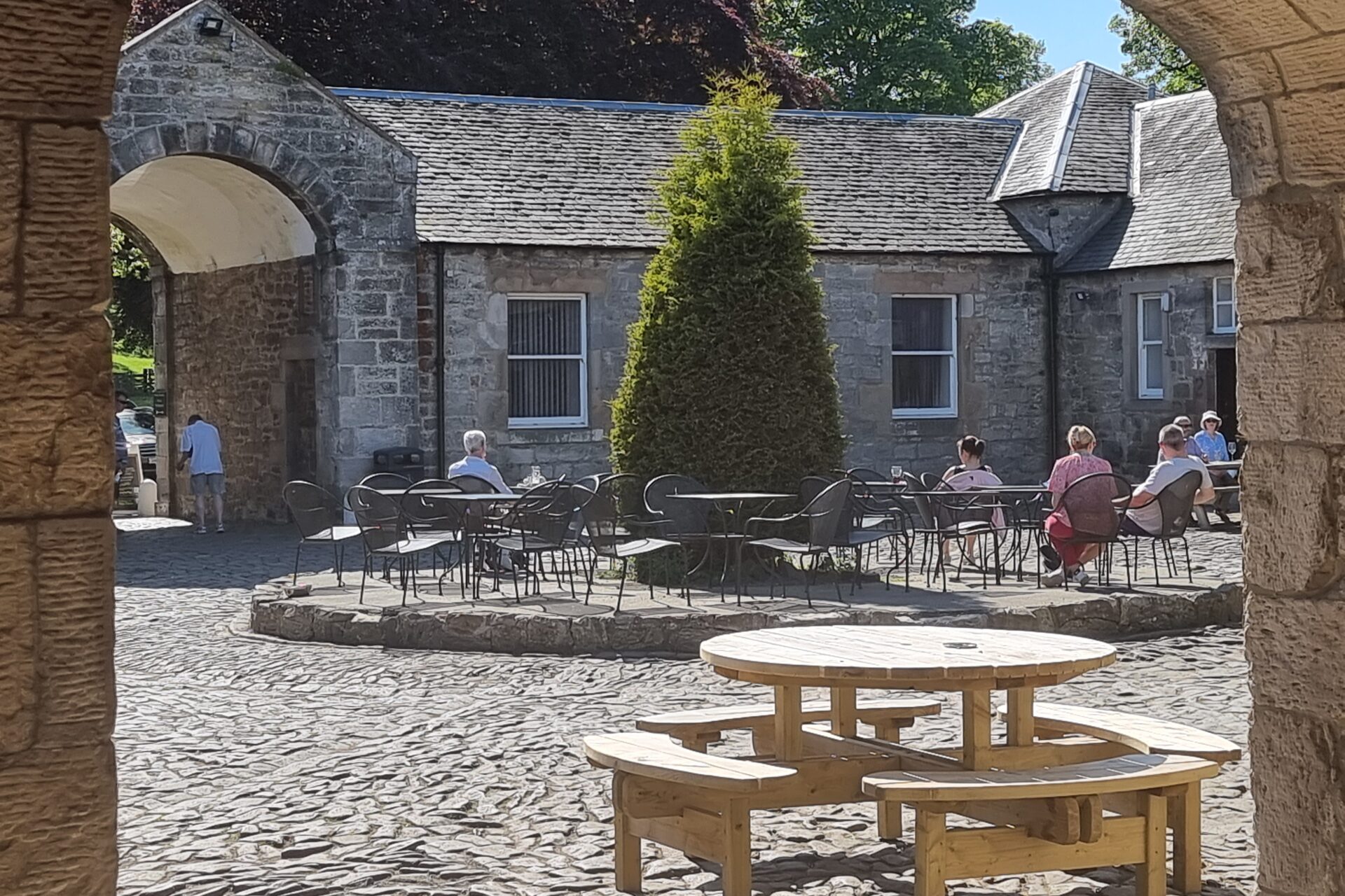 Edinburgh Fringe Festival - Mortonhall - Meadowhead Parks